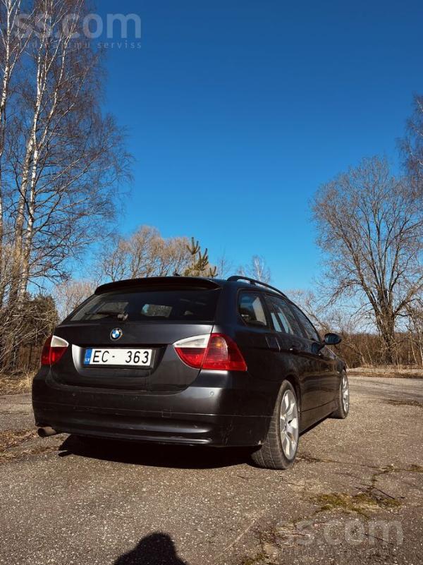 Pelēks BMW 320 2007 Preiļi, ar dzinēja tilpumu 2.00 L un nobraukumu 430 tūkst. km par 3150 €, foto 2 vietnē AUTOMOTO.COM.LV