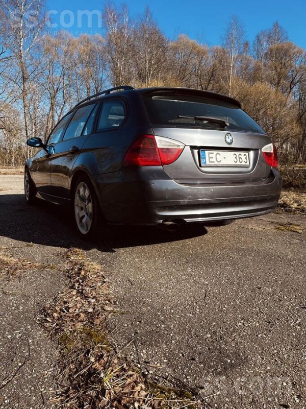 Pelēks BMW 320 2007 Preiļi, ar dzinēja tilpumu 2.00 L un nobraukumu 430 tūkst. km par 3150 €, foto 3 vietnē AUTOMOTO.COM.LV