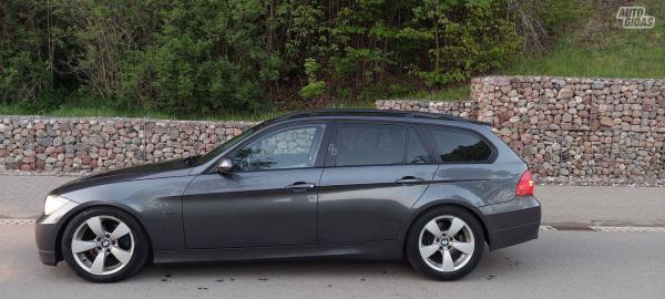 Grey BMW 320 2007 in Alytus, with an engine capacity of 2.00 L and mileage of 304 thousand km for 2950 €, photo 6 on AUTOMOTO.COM.LV