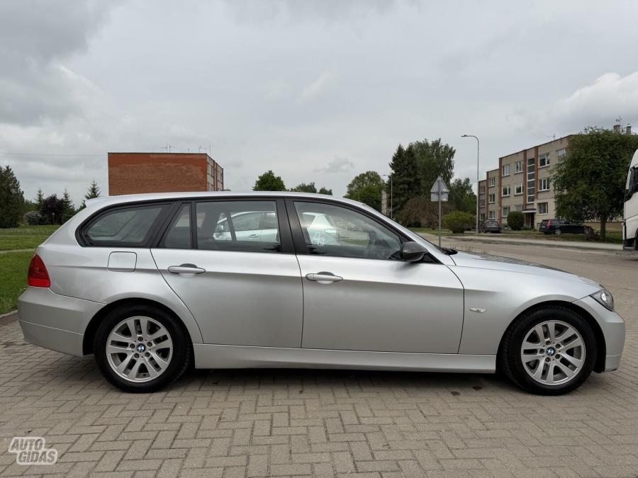 Pelēks BMW 320 2007 Kaišiadorys, ar dzinēja tilpumu 2.00 L un nobraukumu 342 tūkst. km par 2150 €, foto 6 vietnē AUTOMOTO.COM.LV