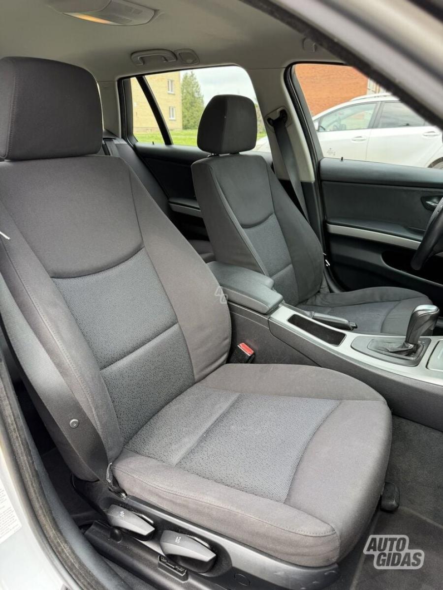 Pelēks BMW 320 2007 Kaišiadorys, ar dzinēja tilpumu 2.00 L un nobraukumu 342 tūkst. km par 2150 €, foto 19 vietnē AUTOMOTO.COM.LV