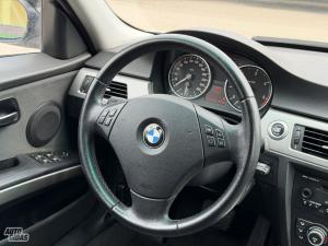 Pelēks BMW 320 2007 Kaišiadorys, ar dzinēja tilpumu 2.00 L un nobraukumu 342 tūkst. km par 2150 €, foto 23 vietnē AUTOMOTO.COM.LV