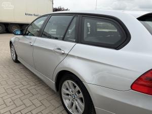 Pelēks BMW 320 2007 Kaišiadorys, ar dzinēja tilpumu 2.00 L un nobraukumu 341 tūkst. km par 2100 €, foto 13 vietnē AUTOMOTO.COM.LV