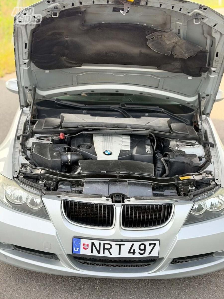 Grey BMW 320 2007 in Kaunas, with an engine capacity of 2.00 L and mileage of 344 thousand km for 3150 €, photo 16 on AUTOMOTO.COM.LV
