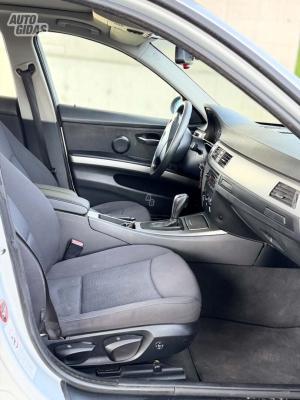 Grey BMW 320 2007 in Kaunas, with an engine capacity of 2.00 L and mileage of 344 thousand km for 3150 €, photo 21 on AUTOMOTO.COM.LV