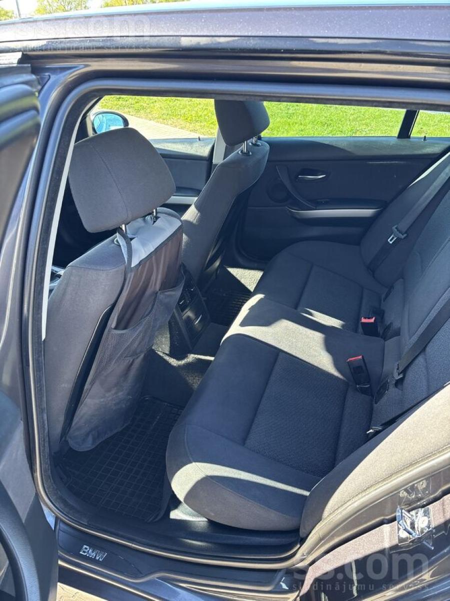 Pelēks BMW 320 2007 Liepāja, ar dzinēja tilpumu 2.00 L un nobraukumu 347 tūkst. km par 2850 €, foto 12 vietnē AUTOMOTO.COM.LV