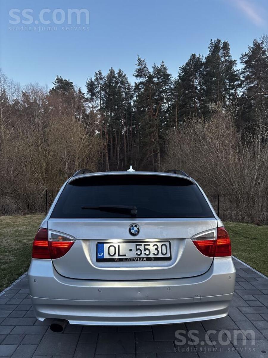 Grey BMW 320 2007 in Riga, with an engine capacity of 2.00 L and mileage of 377 thousand km for 3750 €, photo 5 on AUTOMOTO.COM.LV