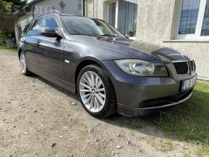 Grey BMW 320 2007 in Liepaja, with an engine capacity of 2.00 L and mileage of 347 thousand km for 2500 €, photo  on AUTOMOTO.COM.LV