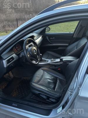 Grey BMW 320 2007 in Riga, with an engine capacity of 2.00 L and mileage of 377 thousand km for 3450 €, photo 15 on AUTOMOTO.COM.LV