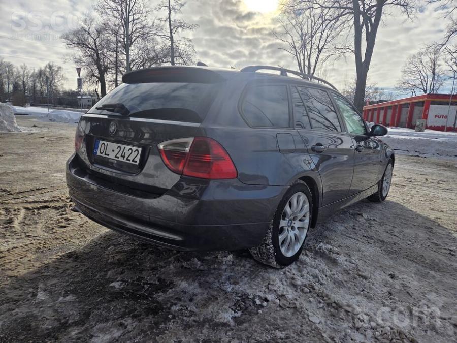 Pelēks BMW 320 2007 Rīga, ar dzinēja tilpumu 2.00 L un nobraukumu 0 tūkst. km par 3900 €, foto 4 vietnē AUTOMOTO.COM.LV