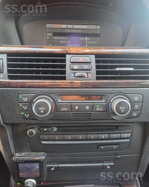 Pelēks BMW 320 2007 Rīga, ar dzinēja tilpumu 2.00 L un nobraukumu 0 tūkst. km par 3900 €, foto 9 vietnē AUTOMOTO.COM.LV