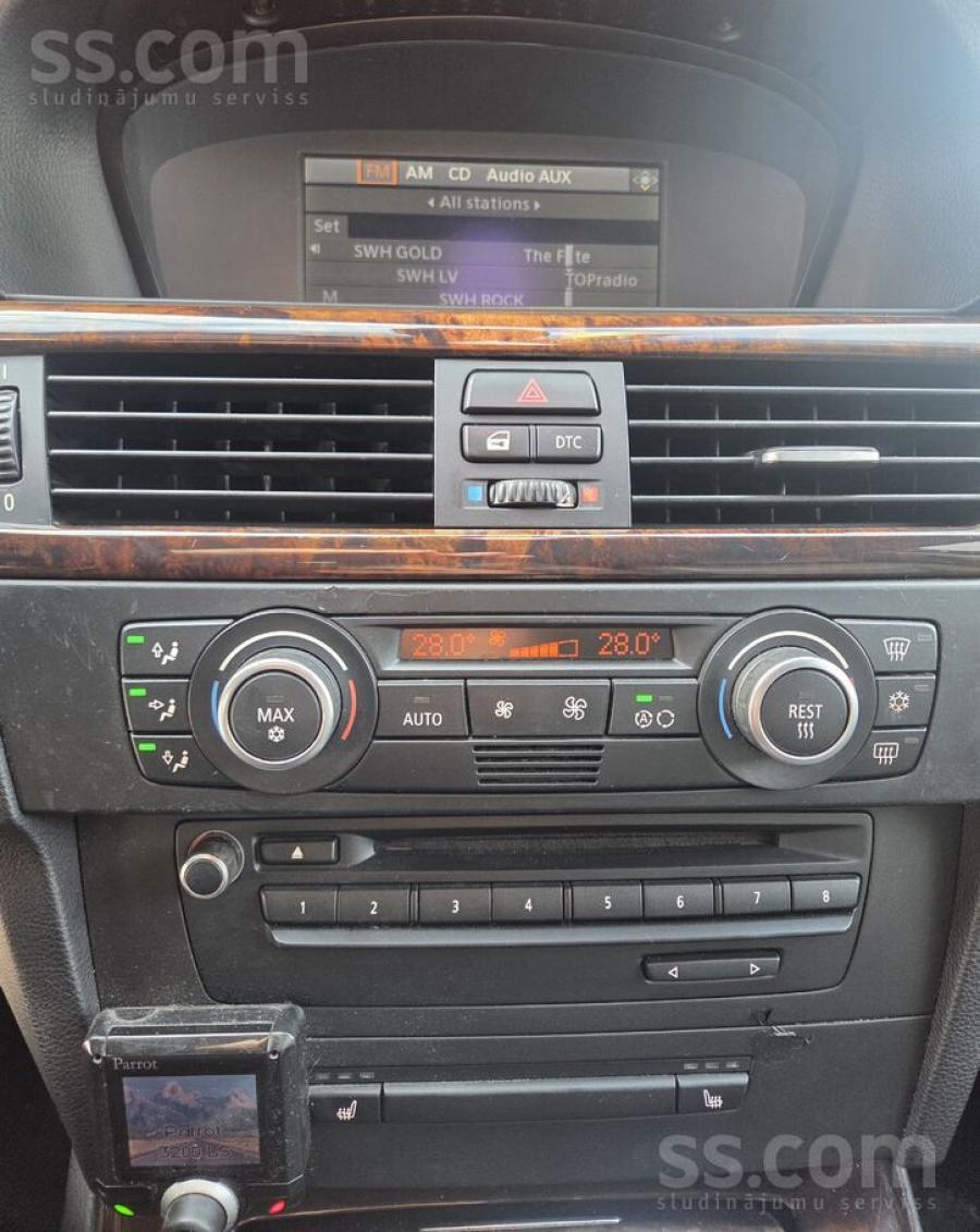 Pelēks BMW 320 2007 Rīga, ar dzinēja tilpumu 2.00 L un nobraukumu 0 tūkst. km par 3900 €, foto 9 vietnē AUTOMOTO.COM.LV