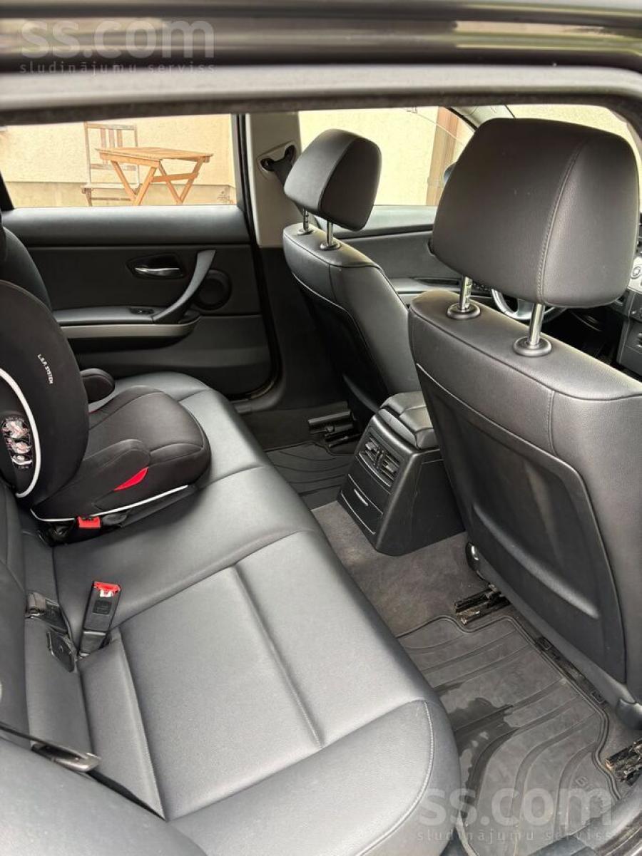 Grey BMW 320 2007 in Ogre, with an engine capacity of 2.00 L and mileage of 459 thousand km for 2000 €, photo 8 on AUTOMOTO.COM.LV