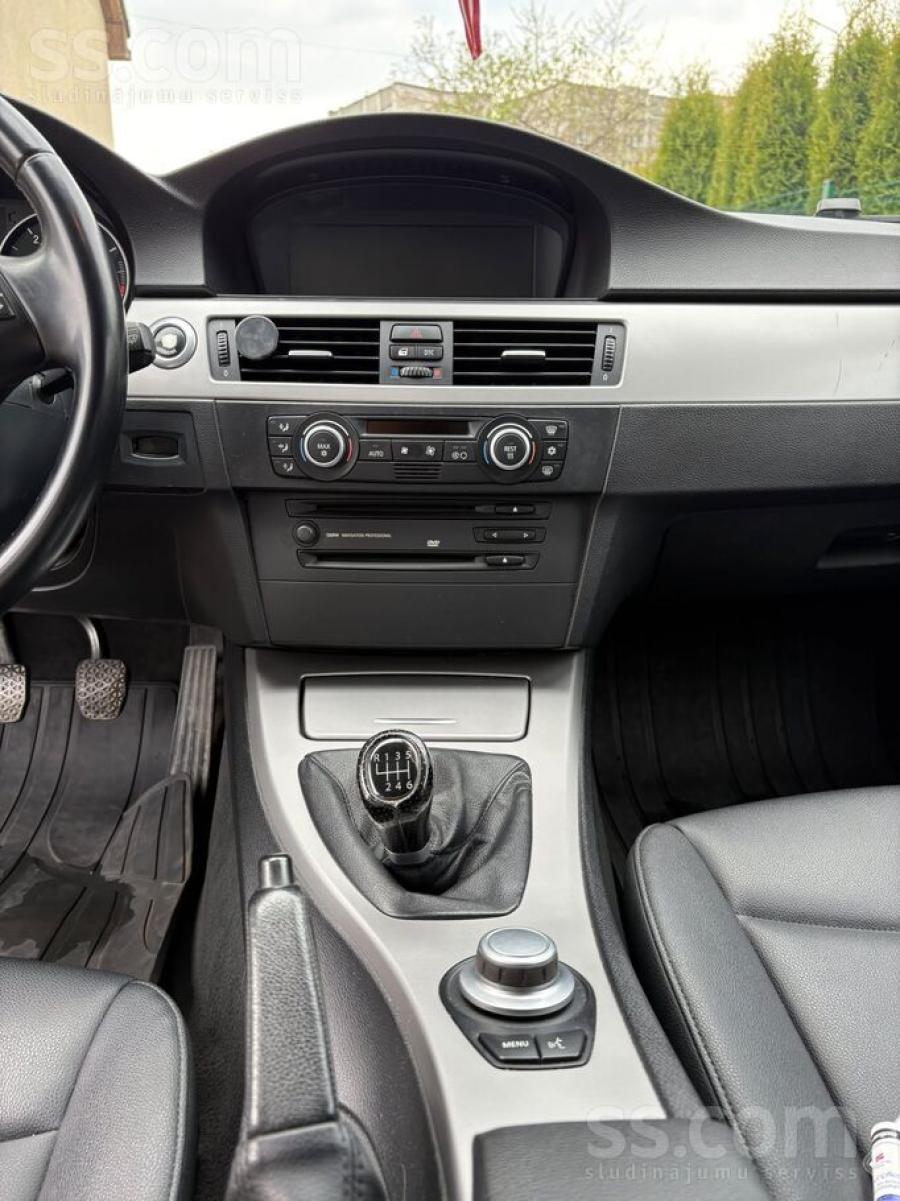 Grey BMW 320 2007 in Ogre, with an engine capacity of 2.00 L and mileage of 459 thousand km for 2000 €, photo 10 on AUTOMOTO.COM.LV