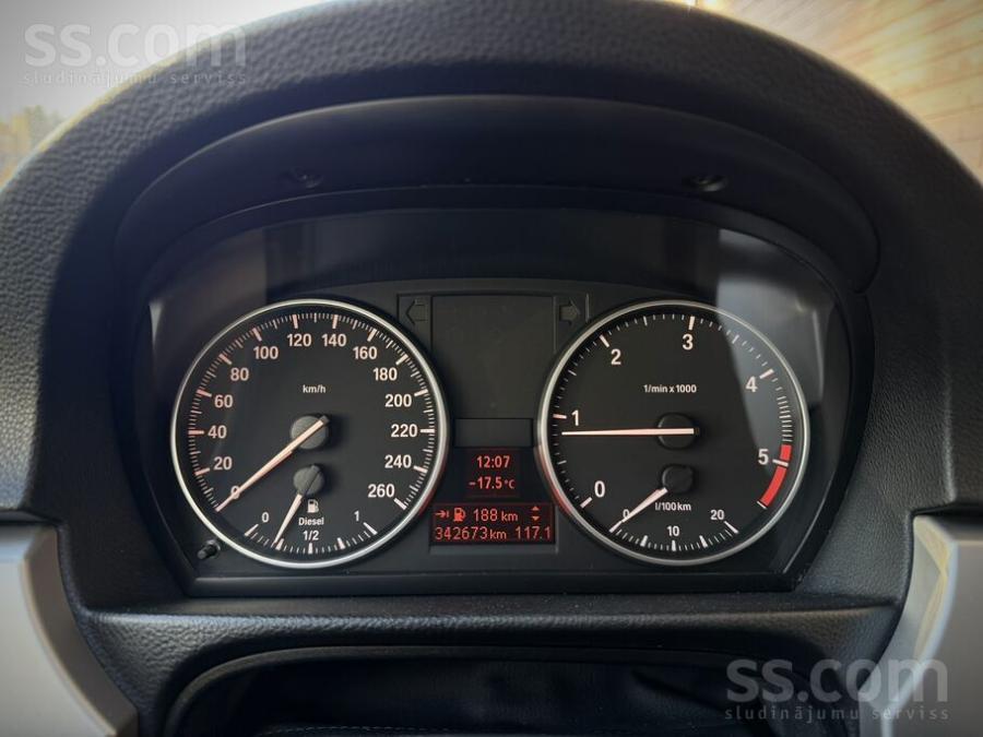 Pelēks BMW 320 2007 Jelgava, ar dzinēja tilpumu 2.00 L un nobraukumu 343 tūkst. km par 3999 €, foto 17 vietnē AUTOMOTO.COM.LV