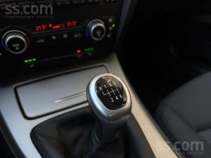 Pelēks BMW 320 2007 Jelgava, ar dzinēja tilpumu 2.00 L un nobraukumu 343 tūkst. km par 3999 €, foto 20 vietnē AUTOMOTO.COM.LV