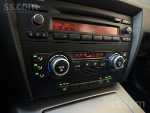 Pelēks BMW 320 2007 Jelgava, ar dzinēja tilpumu 2.00 L un nobraukumu 343 tūkst. km par 3999 €, foto 21 vietnē AUTOMOTO.COM.LV