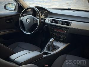 Pelēks BMW 320 2007 Jelgava, ar dzinēja tilpumu 2.00 L un nobraukumu 343 tūkst. km par 3999 €, foto 23 vietnē AUTOMOTO.COM.LV