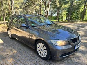 Grey BMW 320 2007 in Riga, with an engine capacity of 2.00 L and mileage of 382 thousand km for 3000 €, photo 3 on AUTOMOTO.COM.LV