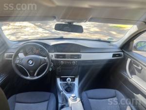 Grey BMW 320 2007 in Riga, with an engine capacity of 2.00 L and mileage of 382 thousand km for 3000 €, photo 12 on AUTOMOTO.COM.LV