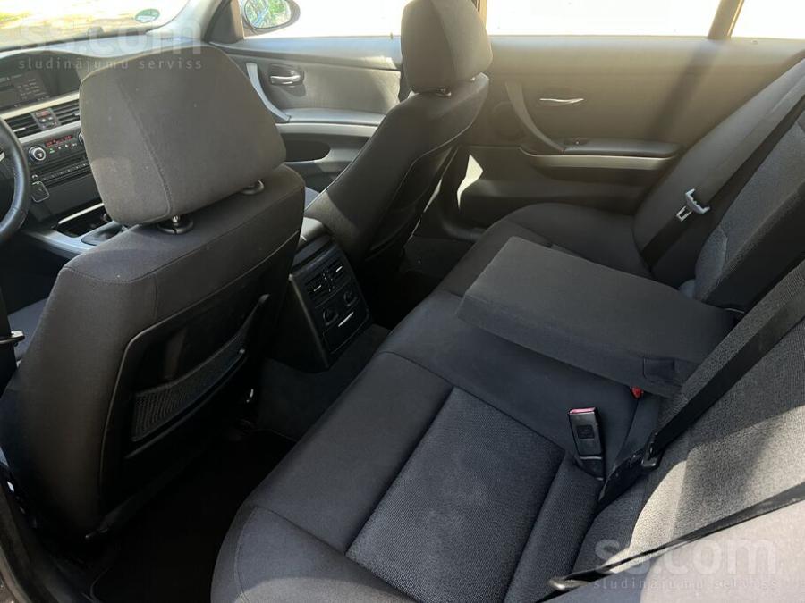 Grey BMW 320 2007 in Riga, with an engine capacity of 2.00 L and mileage of 382 thousand km for 3000 €, photo 14 on AUTOMOTO.COM.LV