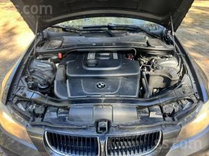 Grey BMW 320 2007 in Riga, with an engine capacity of 2.00 L and mileage of 382 thousand km for 3000 €, photo 19 on AUTOMOTO.COM.LV