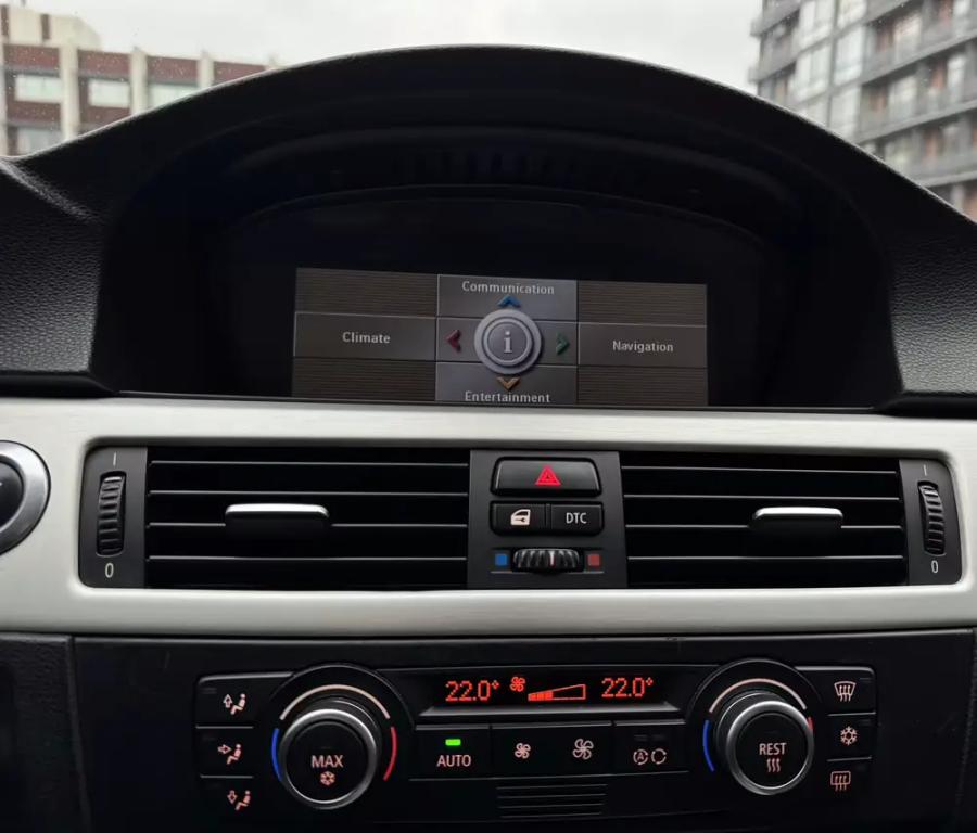 Pelēks BMW 320 2007 Rīga, ar dzinēja tilpumu 2.00 L un nobraukumu 361 tūkst. km par 4790 €, foto 21 vietnē AUTOMOTO.COM.LV