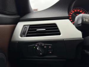 Pelēks BMW 320 2007 Rīga, ar dzinēja tilpumu 2.00 L un nobraukumu 361 tūkst. km par 4790 €, foto 31 vietnē AUTOMOTO.COM.LV
