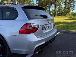 Pelēks BMW 320 2007 Rīga, ar dzinēja tilpumu 2.00 L un nobraukumu 331 tūkst. km par 4190 €, foto 4 vietnē AUTOMOTO.COM.LV
