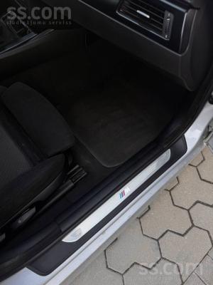 Pelēks BMW 320 2007 Rīga, ar dzinēja tilpumu 2.00 L un nobraukumu 331 tūkst. km par 4190 €, foto 16 vietnē AUTOMOTO.COM.LV