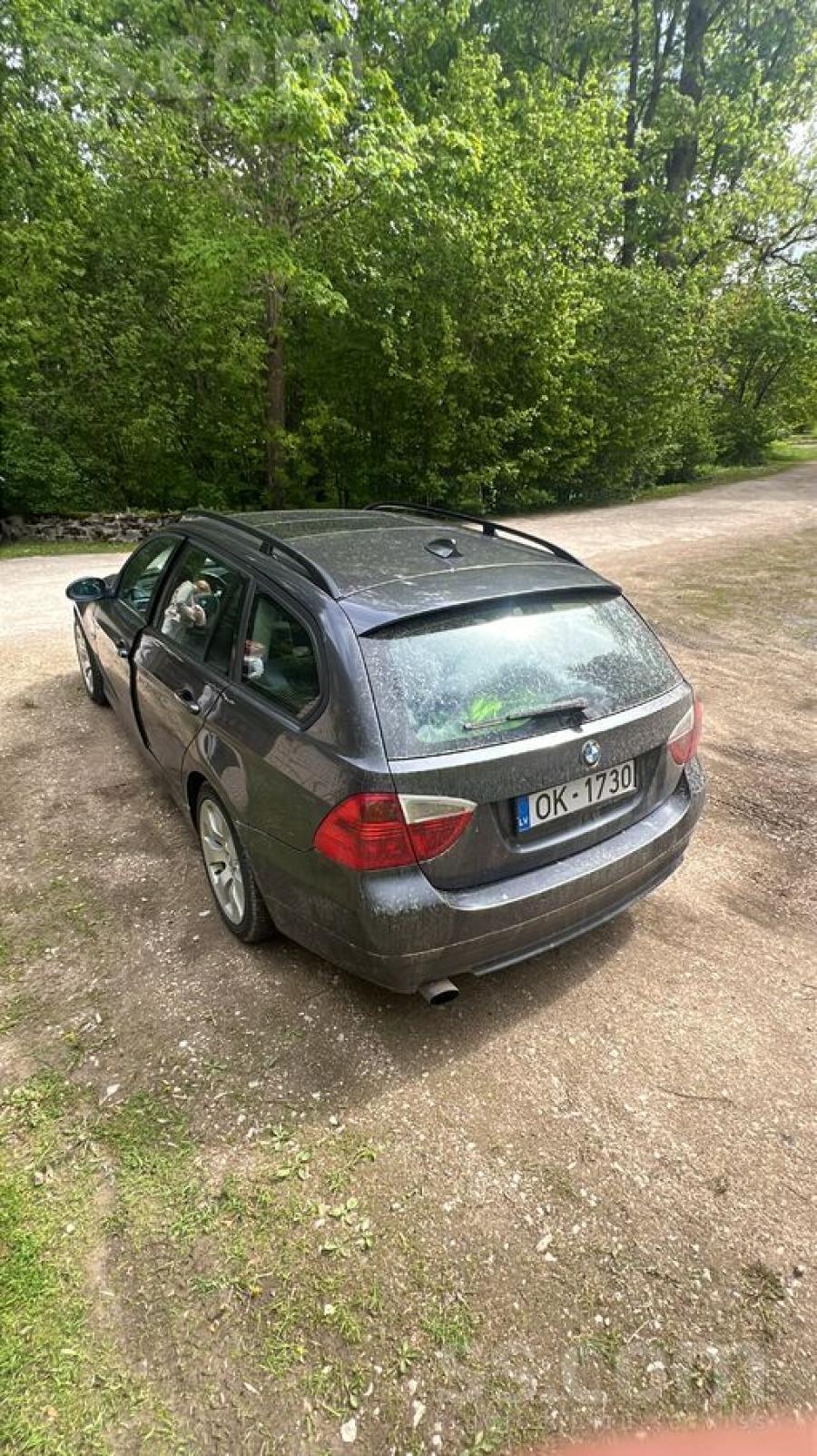 Grey BMW 320 2007 in Balvi, with an engine capacity of 2.00 L and mileage of 430 thousand km for 3800 €, photo 5 on AUTOMOTO.COM.LV