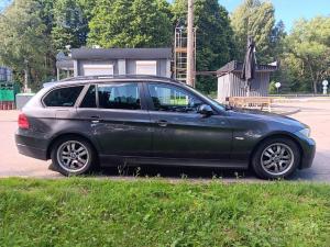 Grey BMW 320 2007 in Riga, with an engine capacity of 2.00 L and mileage of 439 thousand km for 3100 €, photo 6 on AUTOMOTO.COM.LV