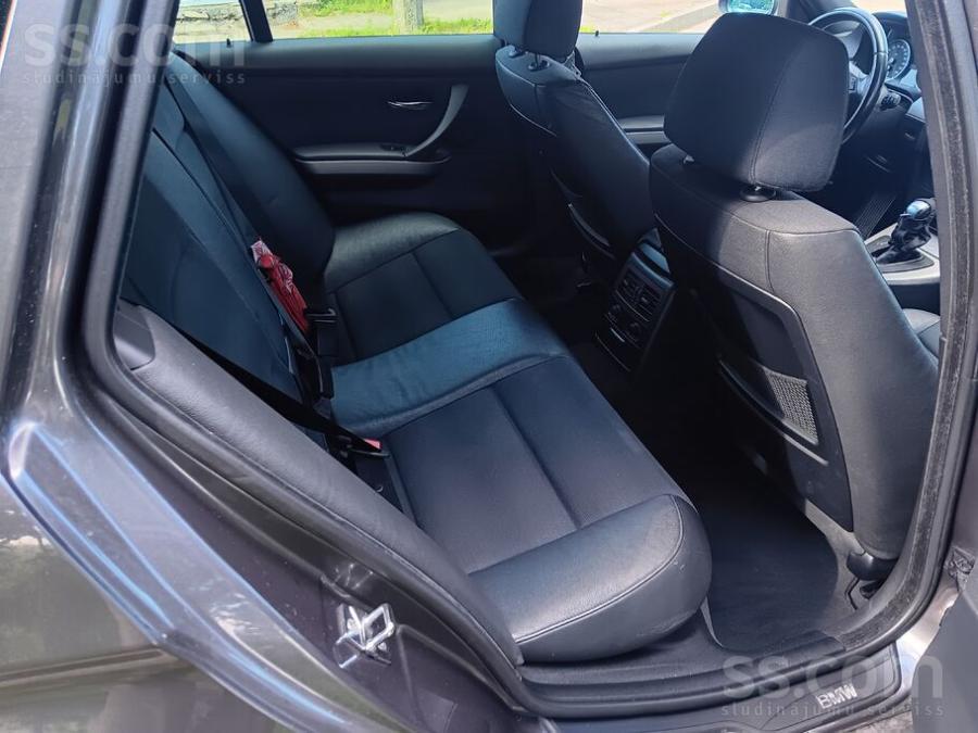 Grey BMW 320 2007 in Riga, with an engine capacity of 2.00 L and mileage of 439 thousand km for 3100 €, photo 12 on AUTOMOTO.COM.LV