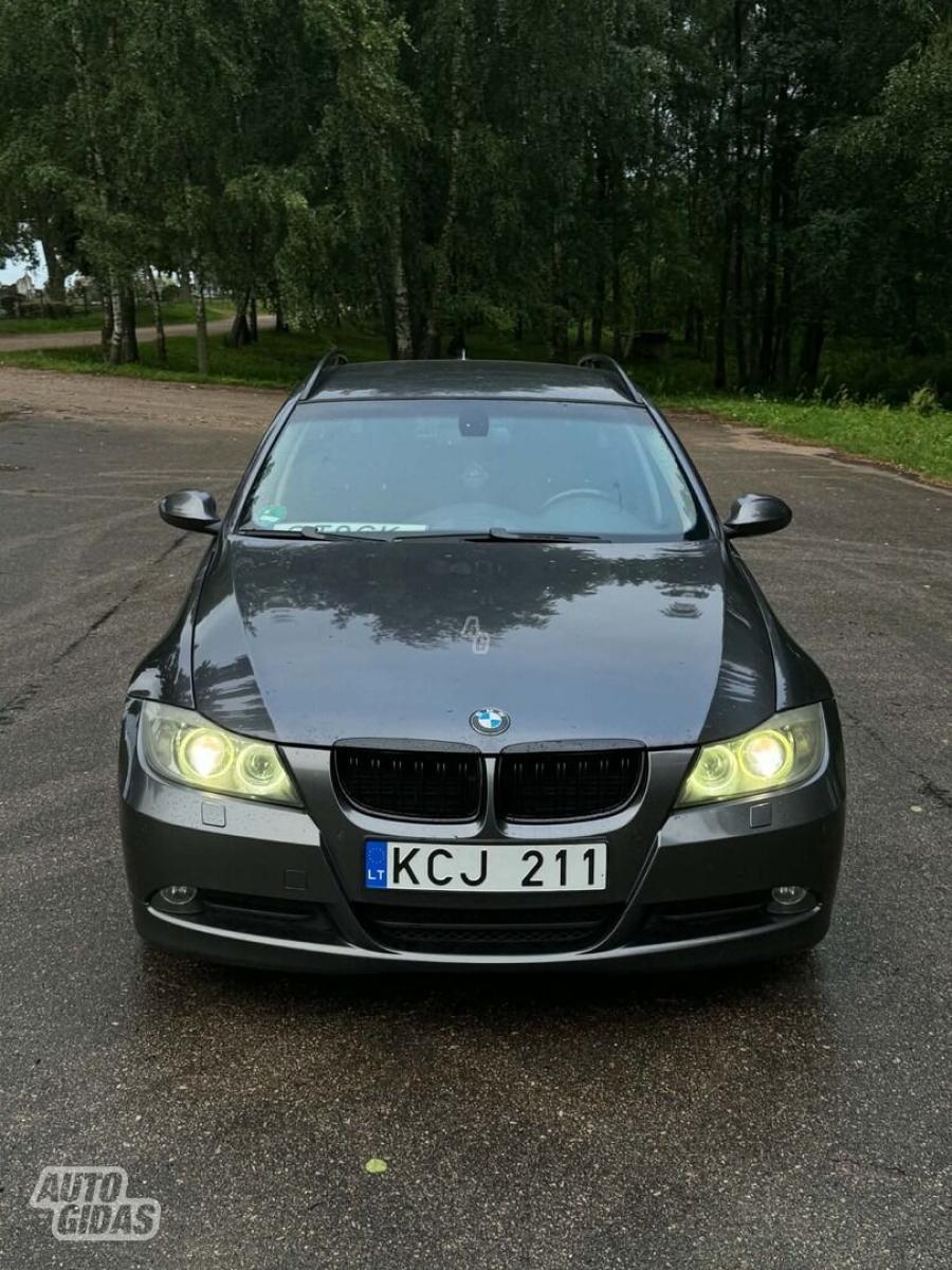 Grey BMW 320 2007 in Marijampole, with an engine capacity of 2.00 L and mileage of 315 thousand km for 4000 €, photo 1 on AUTOMOTO.COM.LV