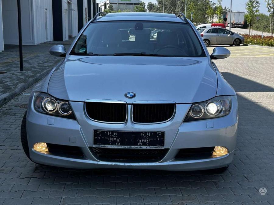 Grey BMW 320 2007 in Vilnius, with an engine capacity of 2.00 L and mileage of 361 thousand km for 3350 €, photo 9 on AUTOMOTO.COM.LV