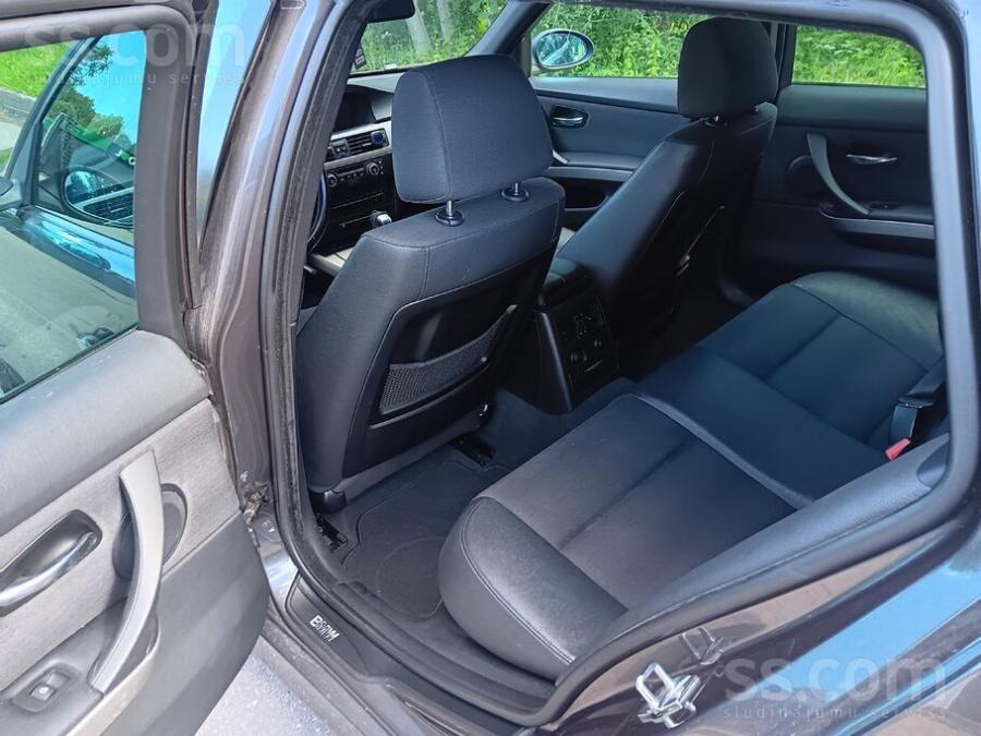 Pelēks BMW 320 2007 Rīga, ar dzinēja tilpumu 2.00 L un nobraukumu 433 tūkst. km par 2850 €, foto 6 vietnē AUTOMOTO.COM.LV