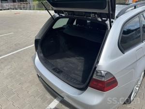 Grey BMW 320 2007 in Riga, with an engine capacity of 2.00 L and mileage of 0 thousand km for 3500 €, photo 6 on AUTOMOTO.COM.LV