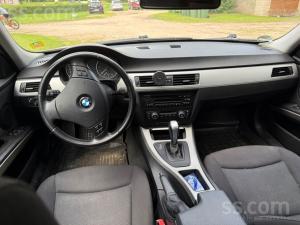 Grey BMW 320 2007 in Riga, with an engine capacity of 2.00 L and mileage of 335 thousand km for 3400 €, photo 4 on AUTOMOTO.COM.LV
