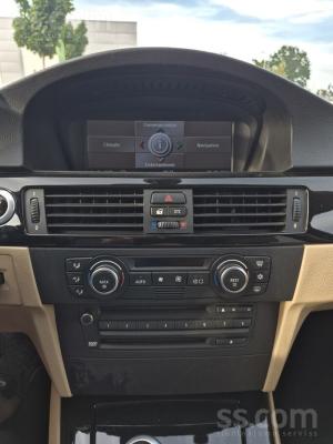 Grey BMW 320 2007 in Riga, with an engine capacity of 2.00 L and mileage of 270 thousand km for 4950 €, photo 18 on AUTOMOTO.COM.LV