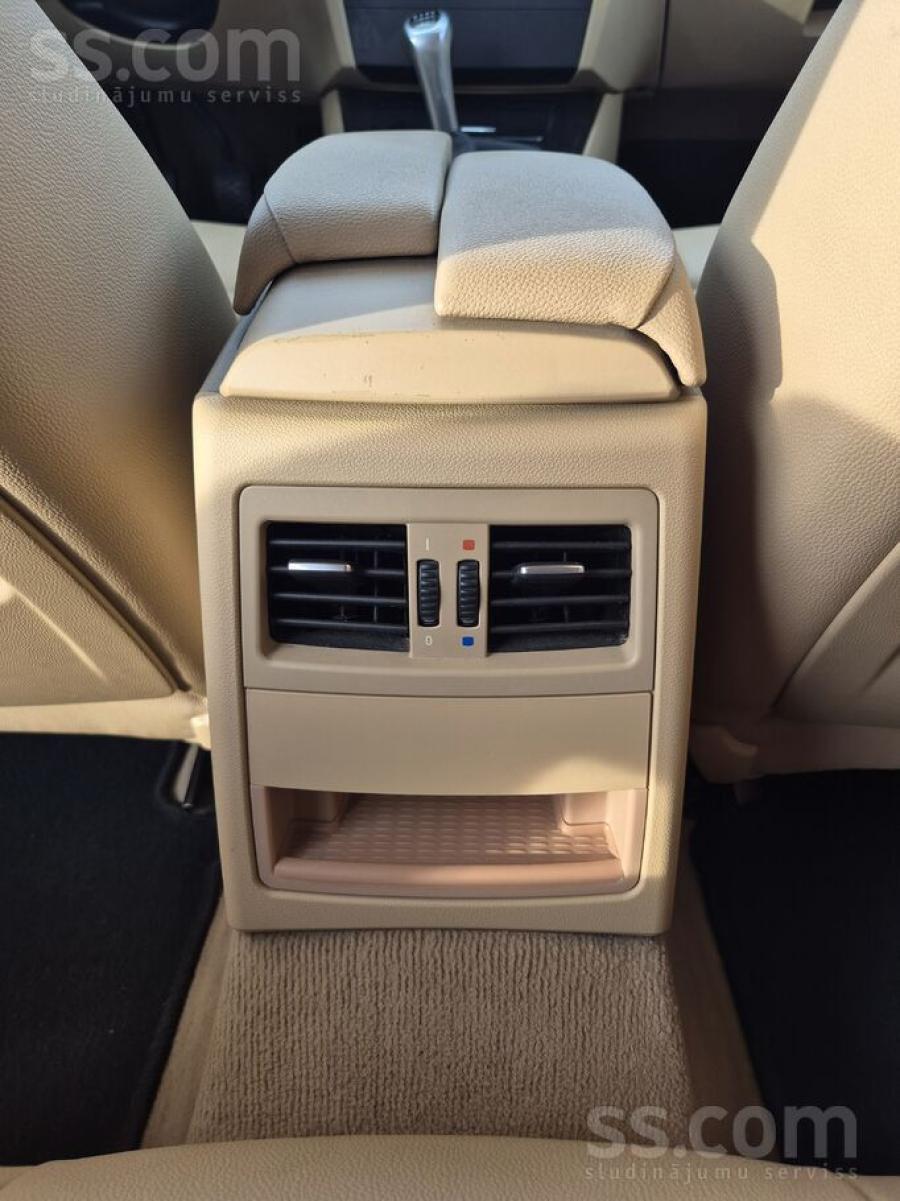 Grey BMW 320 2007 in Riga, with an engine capacity of 2.00 L and mileage of 270 thousand km for 4950 €, photo 25 on AUTOMOTO.COM.LV