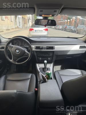 Grey BMW 320 2007 in Riga, with an engine capacity of 2.00 L and mileage of 360 thousand km for 2700 €, photo 3 on AUTOMOTO.COM.LV