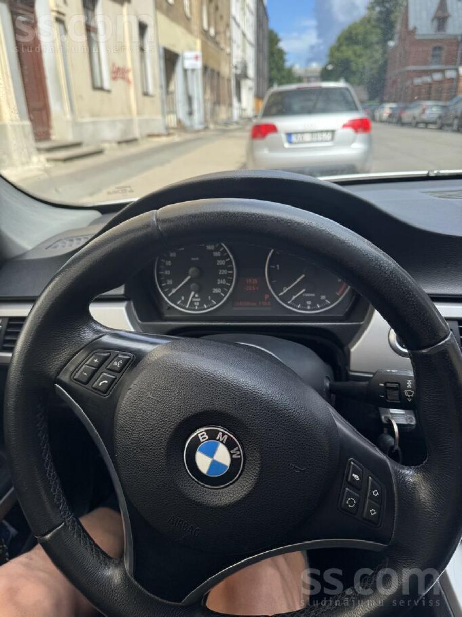 Grey BMW 320 2007 in Riga, with an engine capacity of 2.00 L and mileage of 360 thousand km for 2700 €, photo 5 on AUTOMOTO.COM.LV