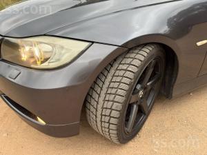 Grey BMW 320 2007 in Riga, with an engine capacity of 2.00 L and mileage of 433 thousand km for 3500 €, photo 11 on AUTOMOTO.COM.LV