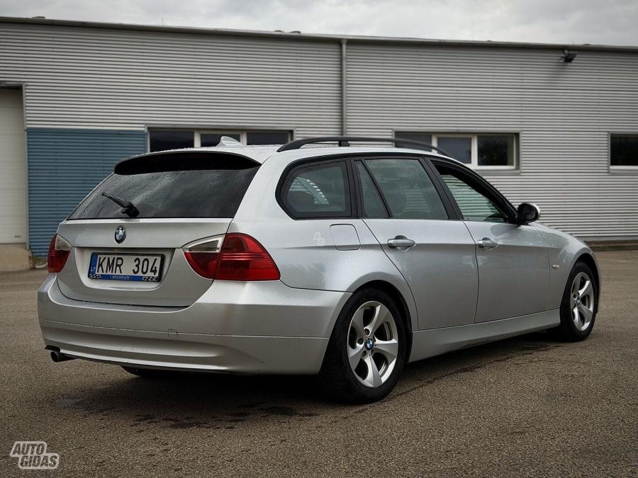Pelēks BMW 320 2007 Šauļi, ar dzinēja tilpumu 2.00 L un nobraukumu 389 tūkst. km par 2999 €, foto 5 vietnē AUTOMOTO.COM.LV
