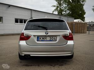 Pelēks BMW 320 2007 Šauļi, ar dzinēja tilpumu 2.00 L un nobraukumu 389 tūkst. km par 2999 €, foto 6 vietnē AUTOMOTO.COM.LV