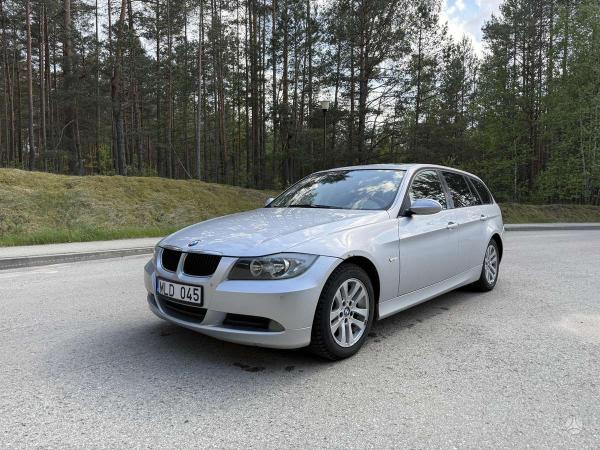 Pelēks BMW 320 2007 Viļņa, ar dzinēja tilpumu 2.00 L un nobraukumu 359 tūkst. km par 2200 €, foto 1 vietnē AUTOMOTO.COM.LV
