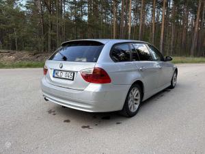 Pelēks BMW 320 2007 Viļņa, ar dzinēja tilpumu 2.00 L un nobraukumu 359 tūkst. km par 2200 €, foto 6 vietnē AUTOMOTO.COM.LV