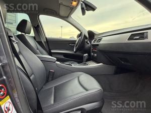 Grey BMW 320 2007 in Riga, with an engine capacity of 2.00 L and mileage of 279 thousand km for 3590 €, photo 7 on AUTOMOTO.COM.LV