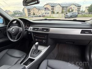 Grey BMW 320 2007 in Riga, with an engine capacity of 2.00 L and mileage of 279 thousand km for 3590 €, photo 12 on AUTOMOTO.COM.LV