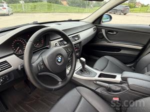 Grey BMW 320 2007 in Riga, with an engine capacity of 2.00 L and mileage of 279 thousand km for 3590 €, photo 13 on AUTOMOTO.COM.LV